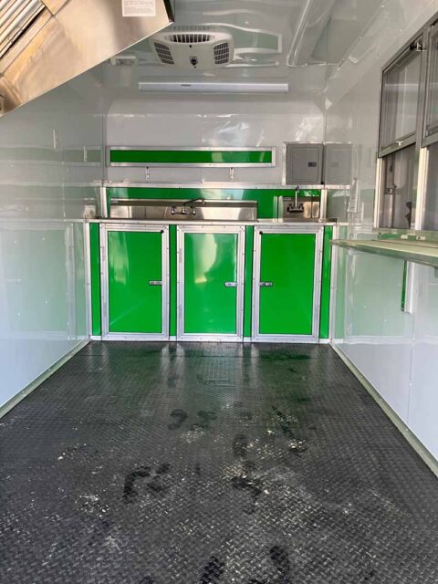 Enclosed Trailers & Gooseneck Trailers, Made in Crossett, AR | Cynergy ...